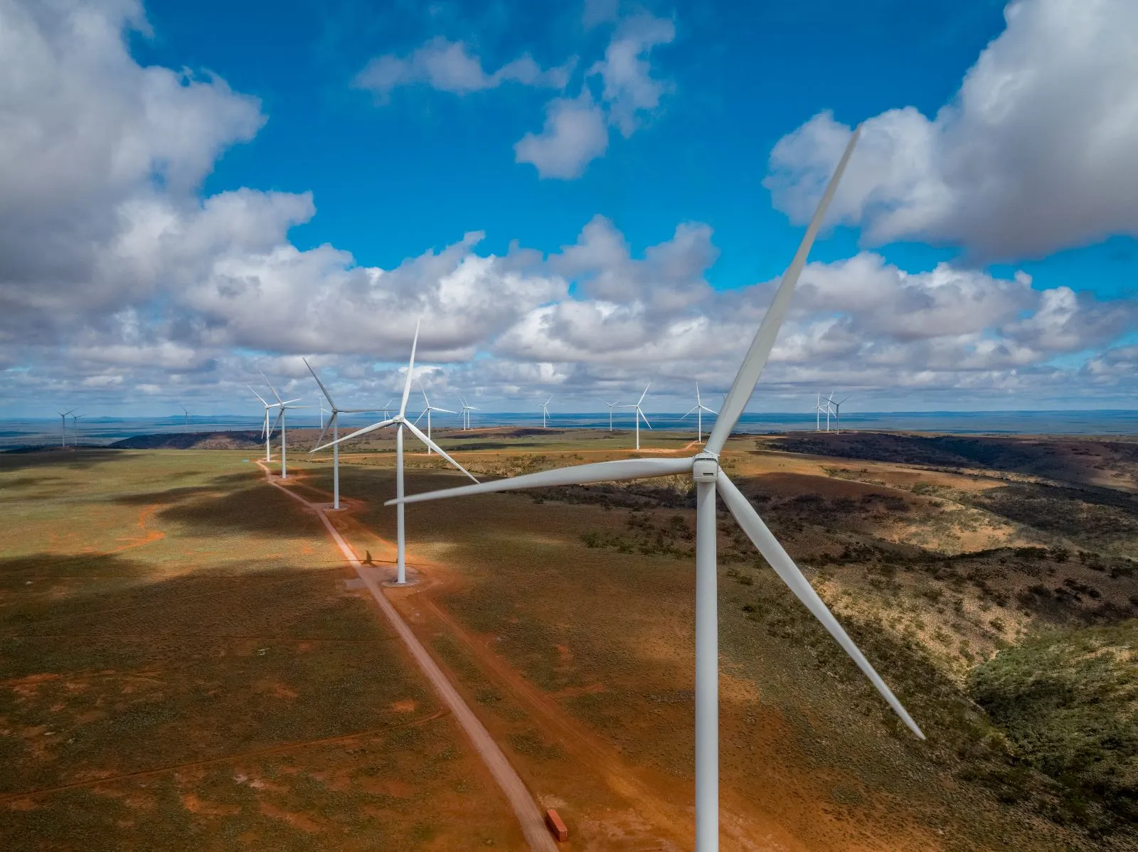 Nexif Ratch secures environmental clearance for 500 MW offshore wind ...